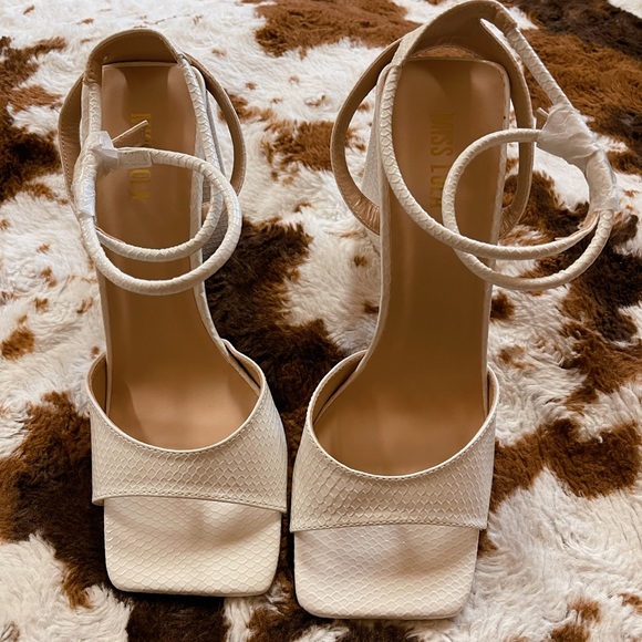 Miss Lola | Shoes | Triangle Block Strappy Heels | Poshmark